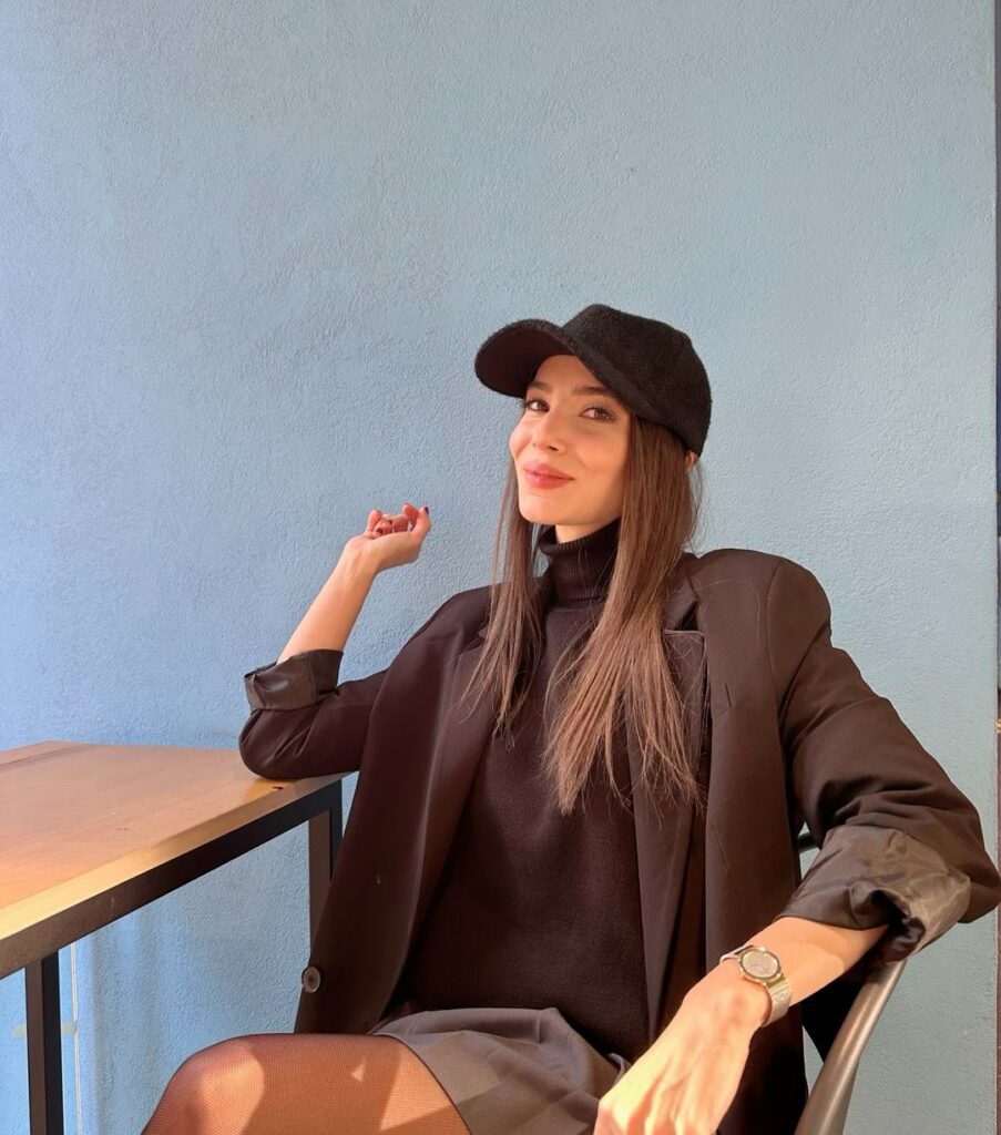 Melike Çelik'in En Çekici İnstagram Stilleri - Celebs Türkiye